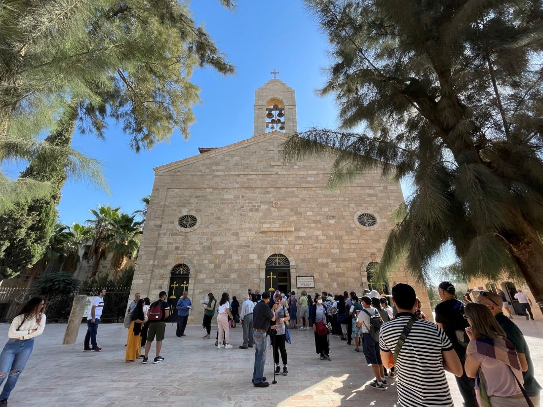 How to get from Amman to Madaba – Ultimate Day Trip Guide - Travelology 101